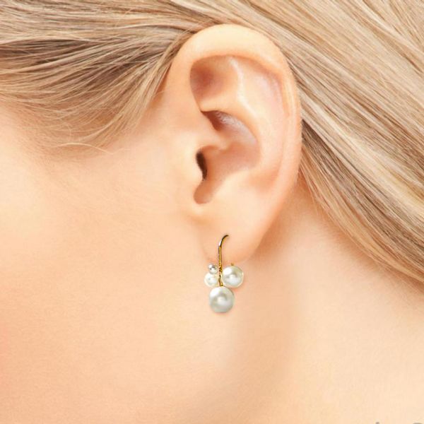 MOYA Freshwater Pearl Earrings in 18K Yellow Gold